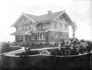 BELLINGHAM HOUSES